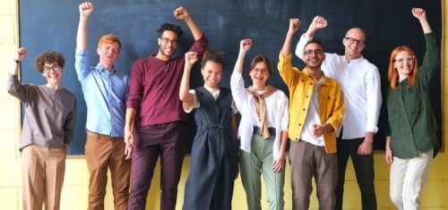 Organizations that Help Students of Low-Income Households Go to College