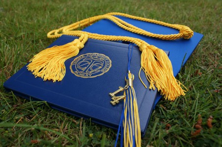 Graduate vs Undergraduate – What’s the Difference? | College Raptor