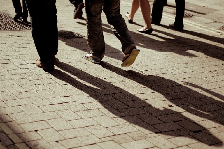 Pros and Cons of Job Shadowing Someone - College Raptor