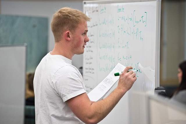 Balance Freedom and Responsibility in College - College RaptorCollege ...