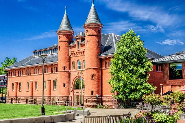 Top 25 Best Medium-Sized Colleges | 2019 | College Raptor