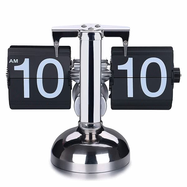 6 Stylish Clocks For College Dorm Rooms | College Raptor